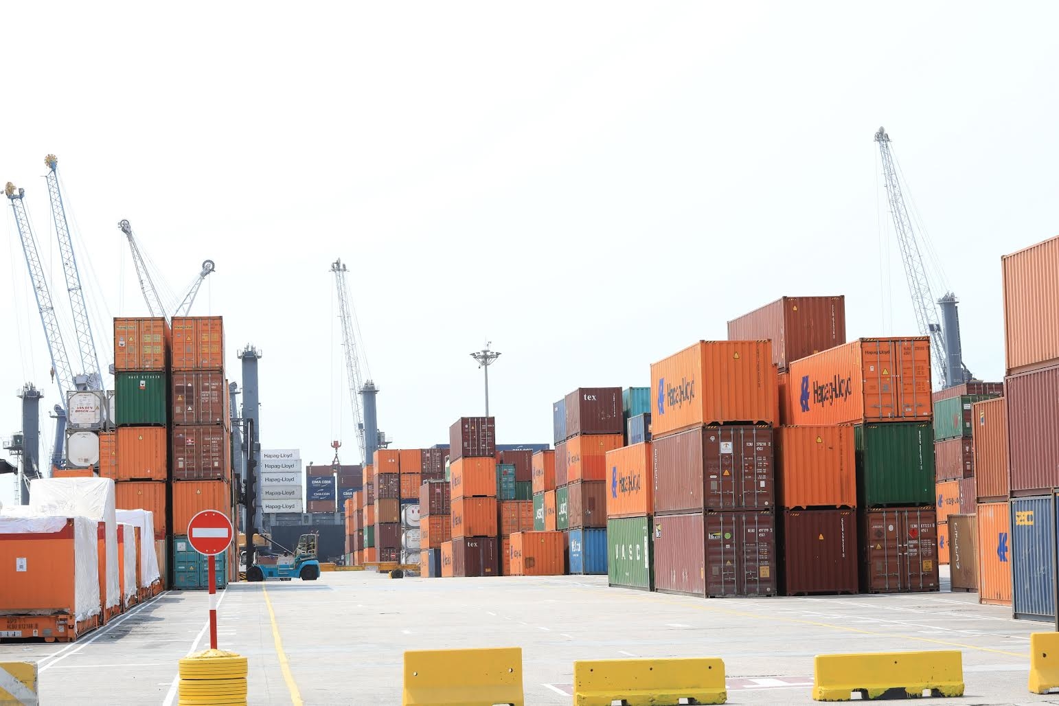 Angola adopta medidas de facilitação do comércio